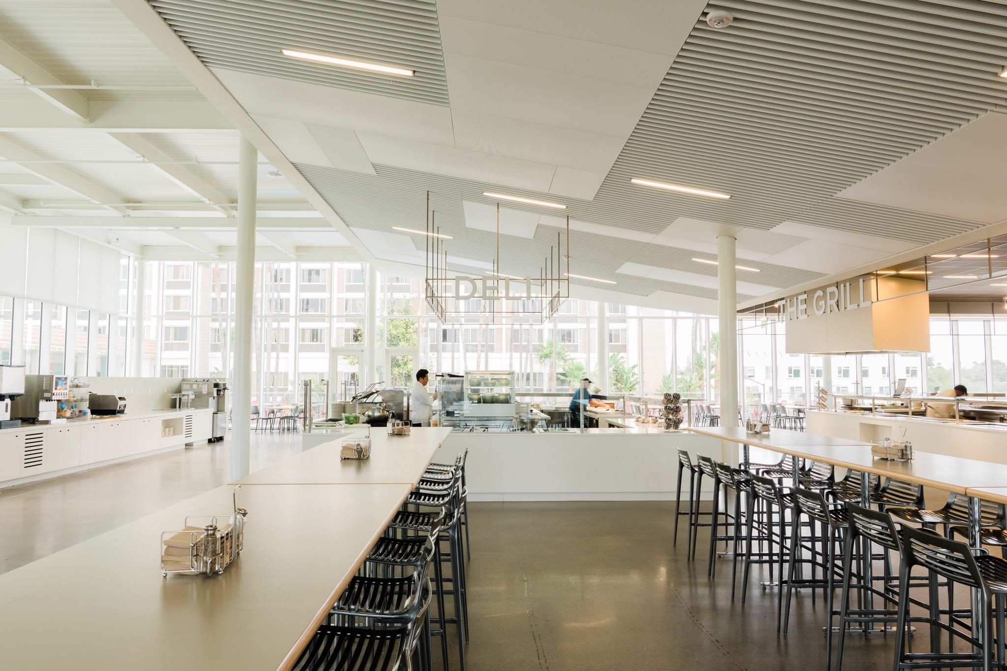 College or University Dining Facility Design & Development - Webb ...